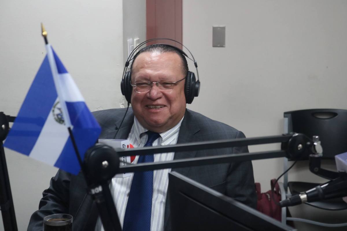 Fallece René León exembajador de El Salvador en Estados Unidos