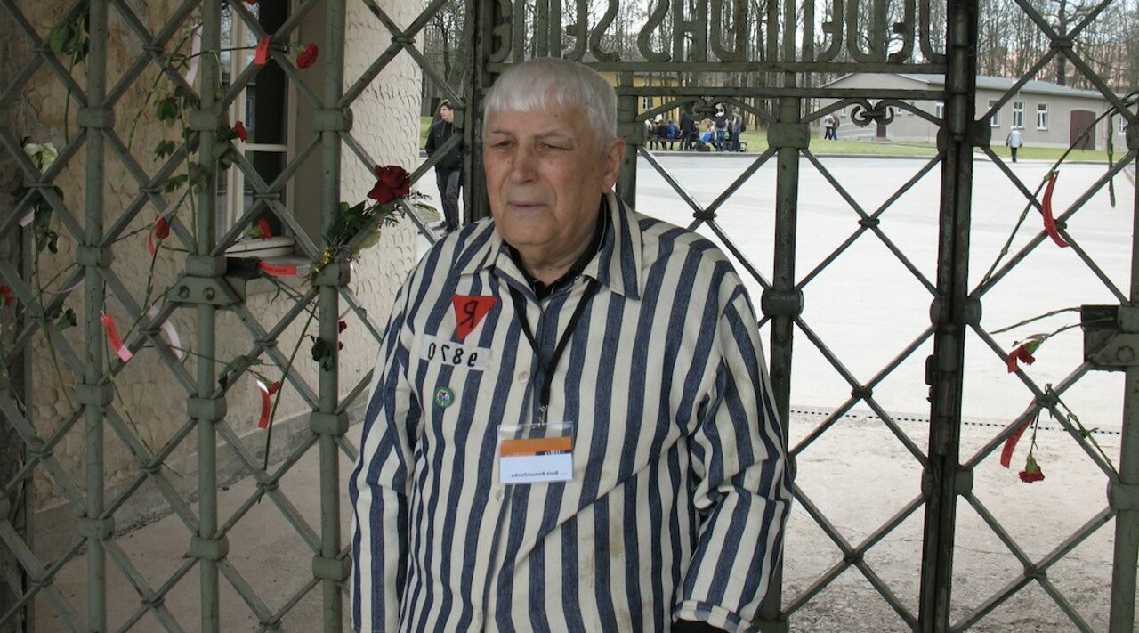 Un Sobreviviente de 4 campos nazis muere en Ucrania por ataque ruso